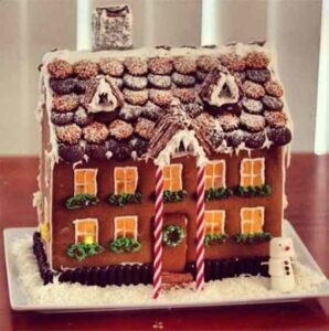 100 Gingerbread House Decorating Ideas » Lady Decluttered