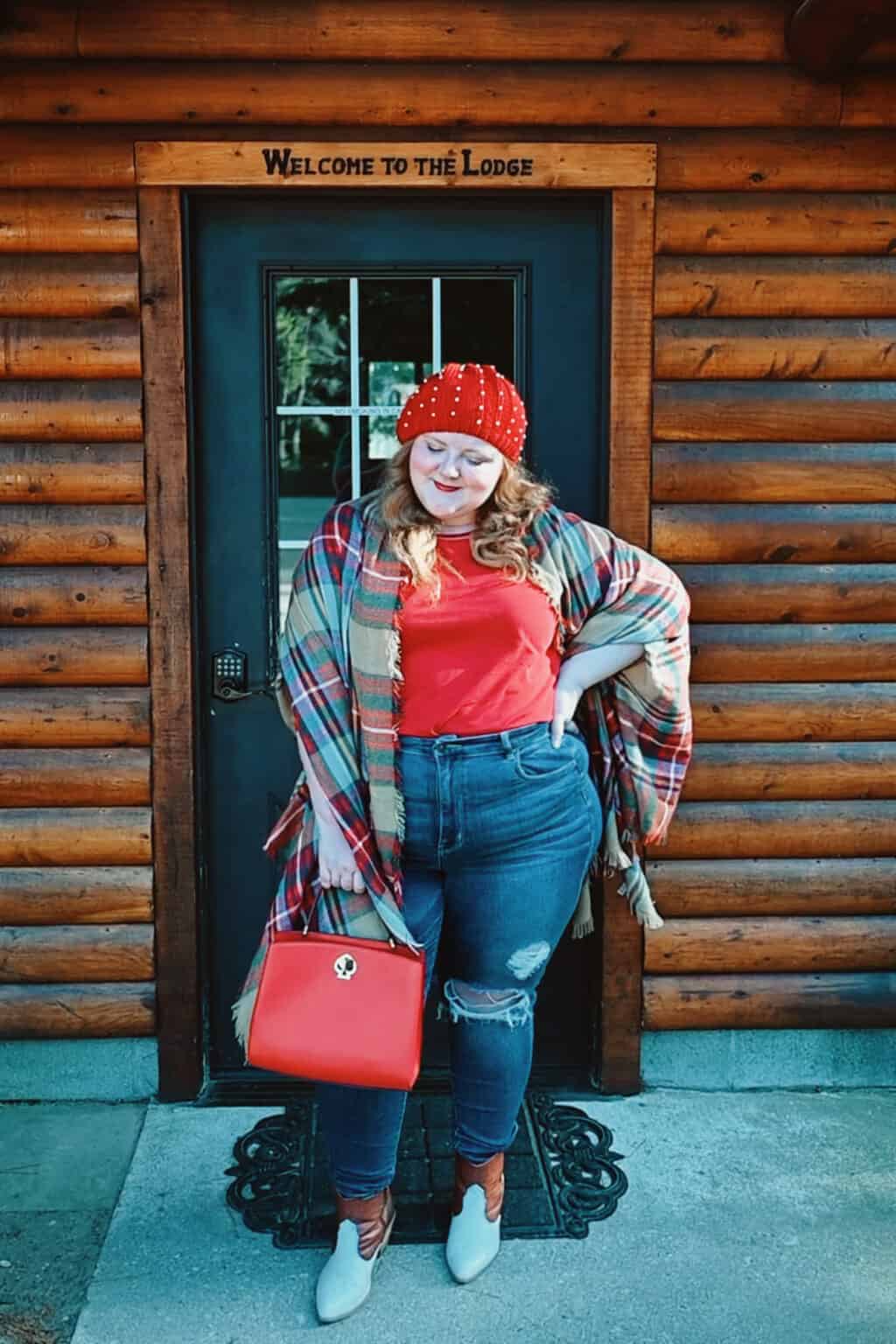 100 Festive Christmas Outfits for Women » Lady Decluttered