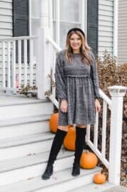 30 Simple Thanksgiving Outfits with Boots » Lady Decluttered