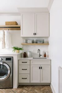 20 Neutral Laundry Room Decor Ideas » Lady Decluttered