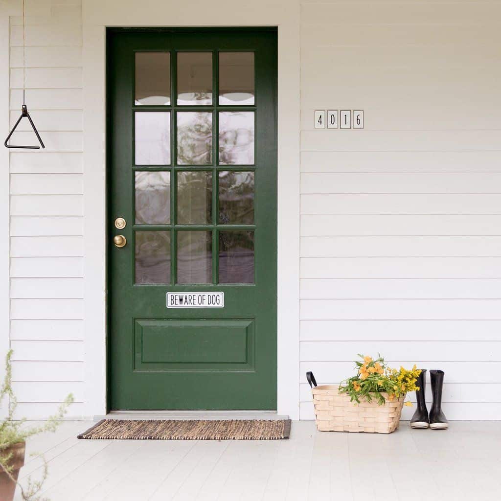 20 Beautiful Green Front Door Ideas » Lady Decluttered