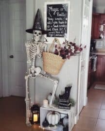 20 Indoor Halloween Skeleton Poses » Lady Decluttered