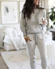 30 Simple and Chic Home Loungewear Ideas » Lady Decluttered