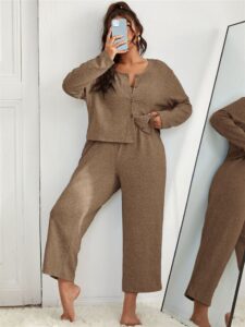 30 Simple and Chic Home Loungewear Ideas » Lady Decluttered