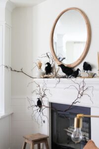 31 Chic Halloween Crow Decorating Ideas » Lady Decluttered