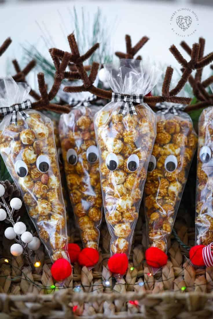20 Creative Christmas Candy Gift Ideas » Lady Decluttered