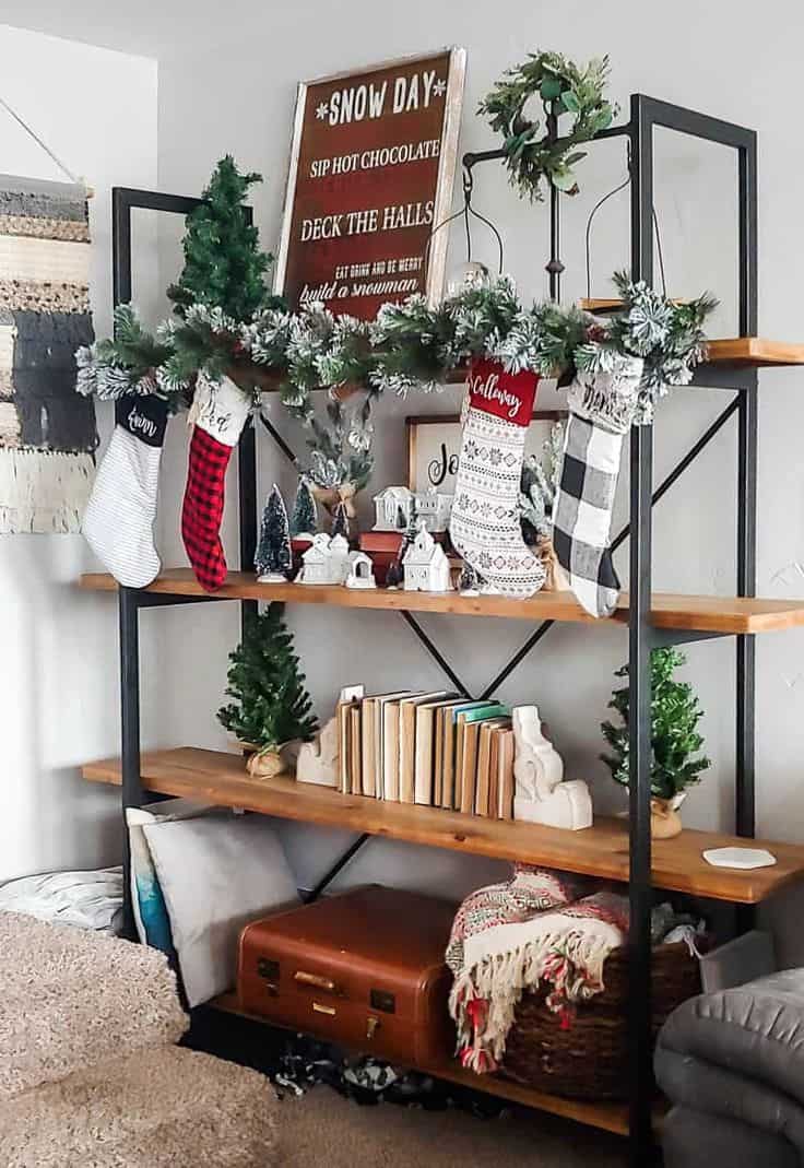 25 Christmas Shelf Styling Ideas » Lady Decluttered