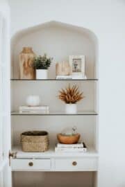 25 Classy Fall Shelf Styling Ideas » Lady Decluttered