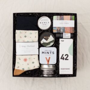 12 Creative Christmas Gift Baskets for Men » Lady Decluttered