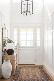 18 Transitional Home Entryway Decor Ideas » Lady Decluttered