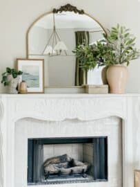 18 Transitional Fireplace Mantel Decor Ideas » Lady Decluttered