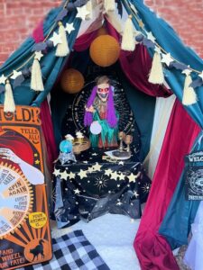 20 Fortune Teller Halloween Party Ideas » Lady Decluttered