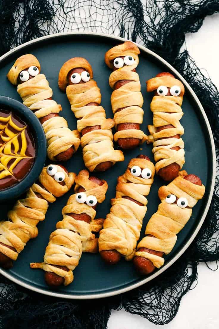 30 Spooky Fun Kids Halloween Party Ideas » Lady Decluttered
