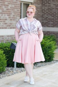20 Casual Pink Outfit Ideas for Women » Lady Decluttered