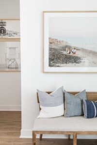 16 Neutral Coastal Home Entryway Decor Ideas » Lady Decluttered
