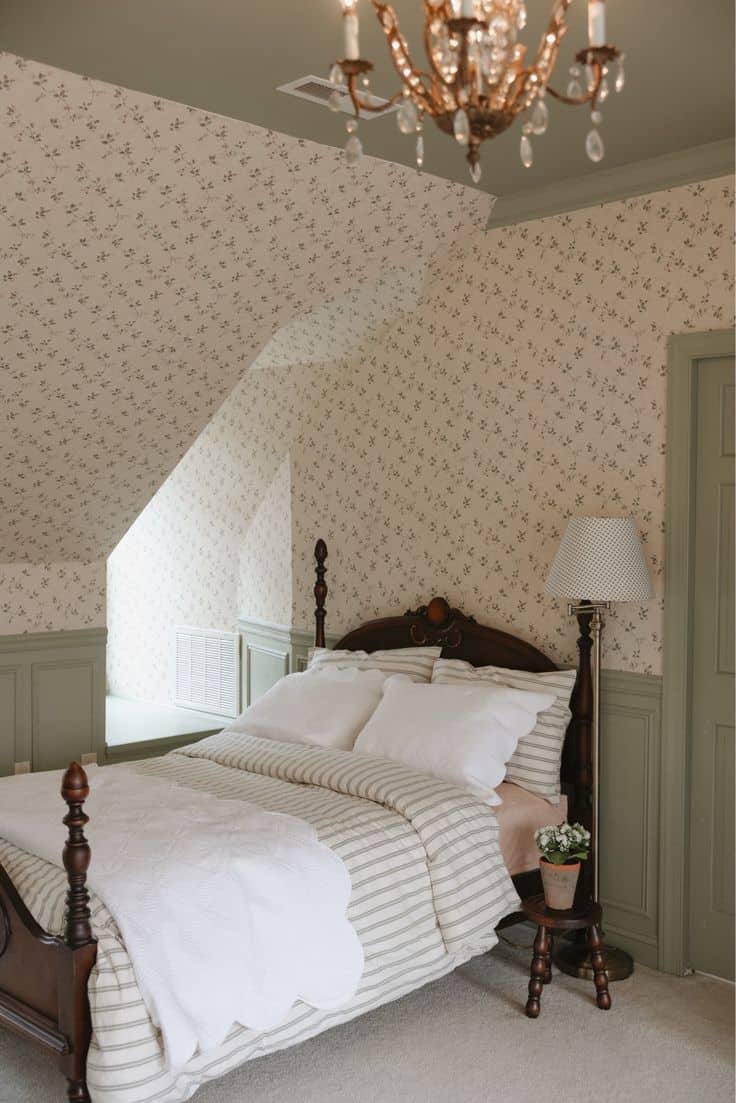 28 Cottage Core Bedroom Decor Ideas » Lady Decluttered