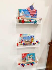 10 4th of July Kids Bookshelf Decor Ideas » Lady Decluttered