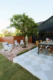22 Transitional Inspired Backyard Ideas » Lady Decluttered