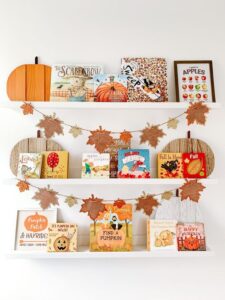 10 Fall Kids Bookshelf Decor Ideas » Lady Decluttered