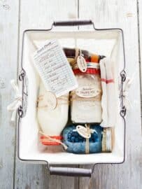 18 Easy Gift Basket Ideas for Neighbors » Lady Decluttered