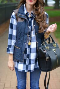 16 Blue Fall Outfit Ideas for Women » Lady Decluttered