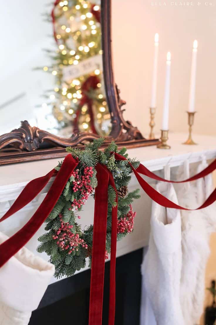 20 Traditional Christmas Decor Ideas » Lady Decluttered