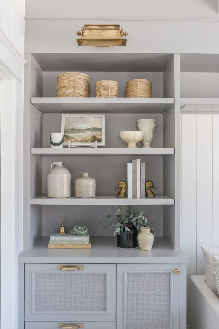 20 Built-in Bookshelf Styling Ideas » Lady Decluttered