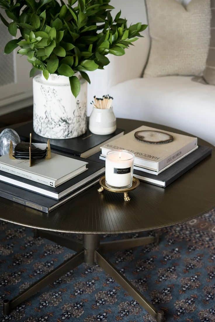 22 Coffee Table Styling Ideas » Lady Decluttered