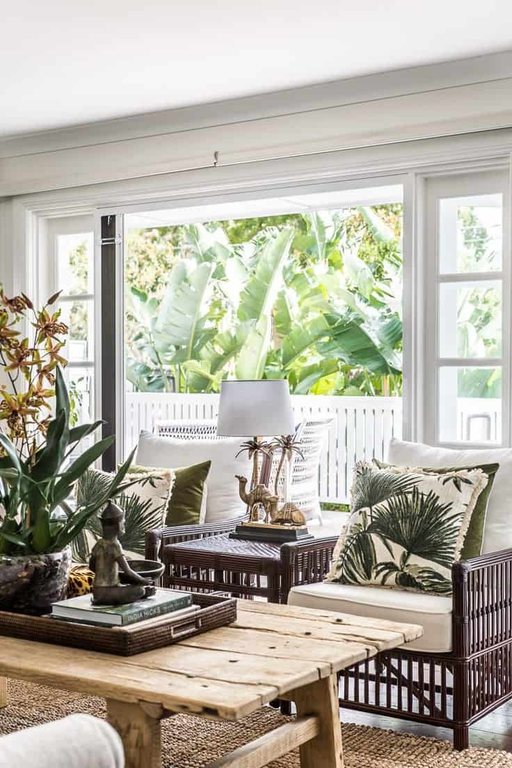 16 Tropical Living Room Decor Ideas » Lady Decluttered
