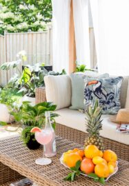 30 Beautiful Outdoor Summer Decor Ideas » Lady Decluttered