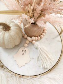 31 Subtle Halloween Decor Ideas » Lady Decluttered