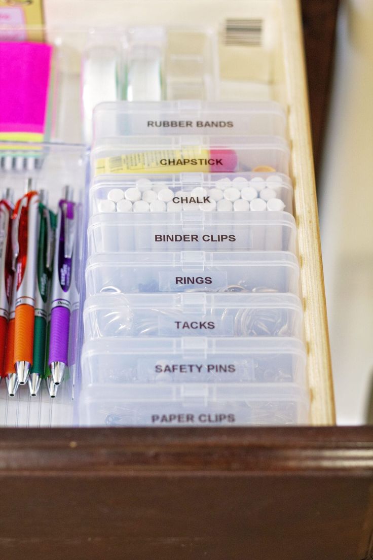 16 Desk Drawer Organization Ideas » Lady Decluttered