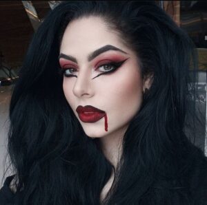 16 Halloween Vampire Makeup Ideas » Lady Decluttered