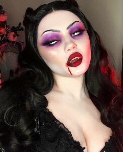 16 Halloween Vampire Makeup Ideas » Lady Decluttered