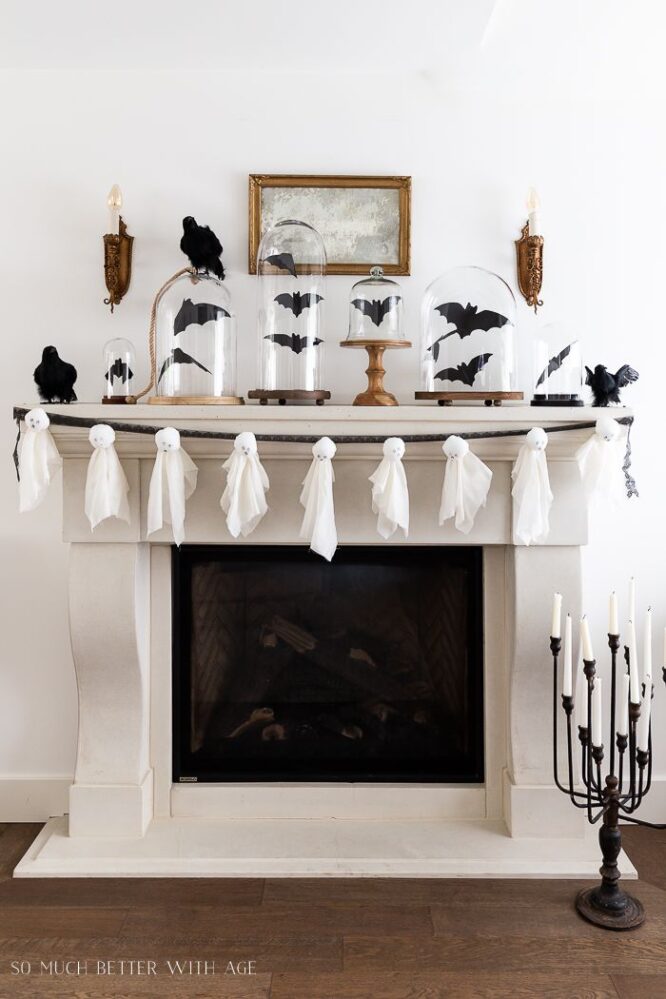 20 Spooky Halloween Garland Ideas » Lady Decluttered