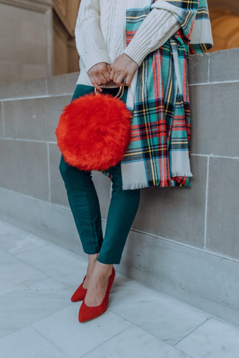 25 Red and Green Outfits for Women » Lady Decluttered