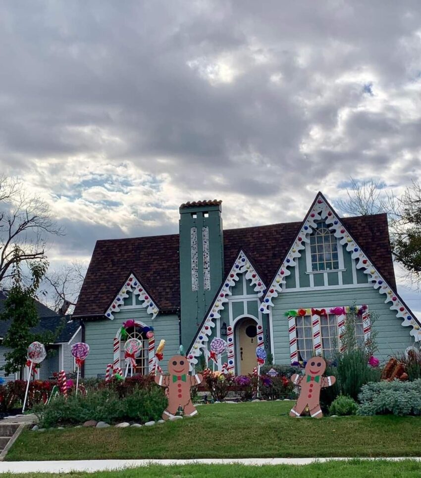 16 Outdoor Gingerbread House Decorations » Lady Decluttered