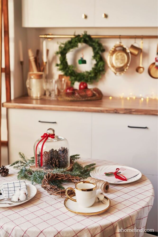 18 Christmas Kitchen Table Decor » Lady Decluttered