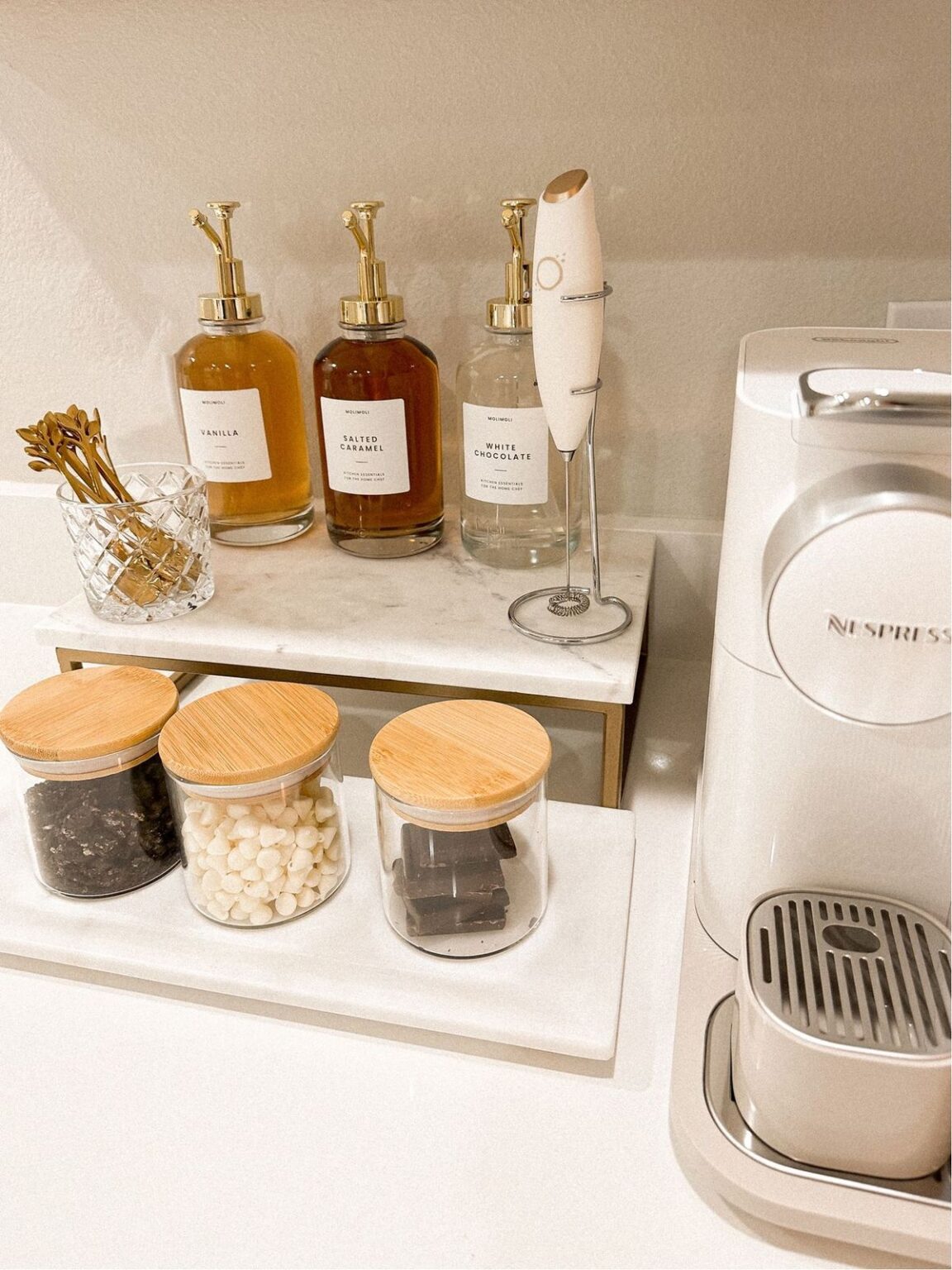 20 Aesthetic Kitchen Counter Organization Ideas » Lady Decluttered