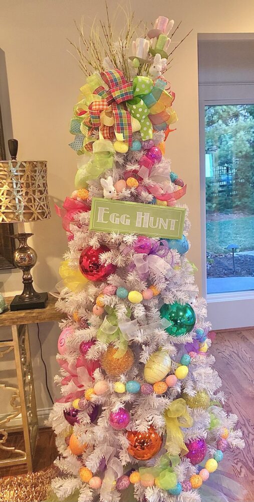 26 Charming Easter Tree Ideas » Lady Decluttered
